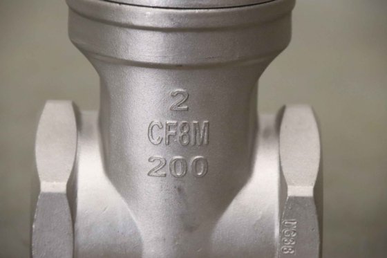 Gebraucht Absperrschieber von – 2 CF8M 200 DN50 PN16 29304 in ...