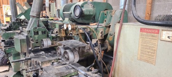 WEINIG 7 HEAD THROUGHFEED MOULDER in Ontario, Canada