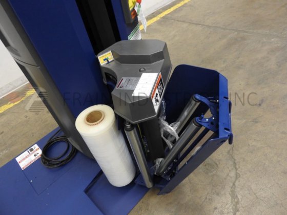 Lantech Stretch Wrapper Semi Auto Q300T in Carol Stream, IL, USA