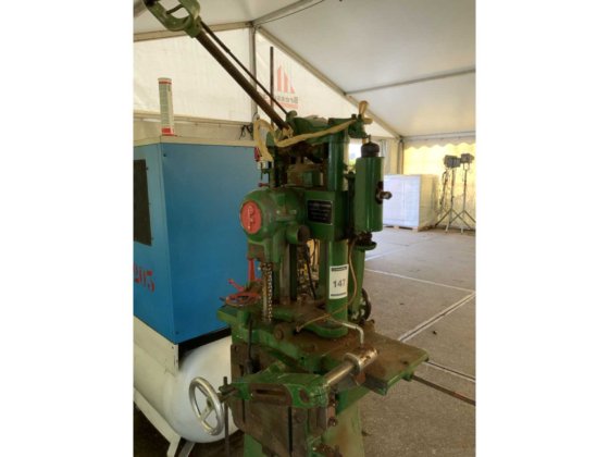 Albert Fezer Albert Fezer Chain Milling Machine in Gemert, Netherlands