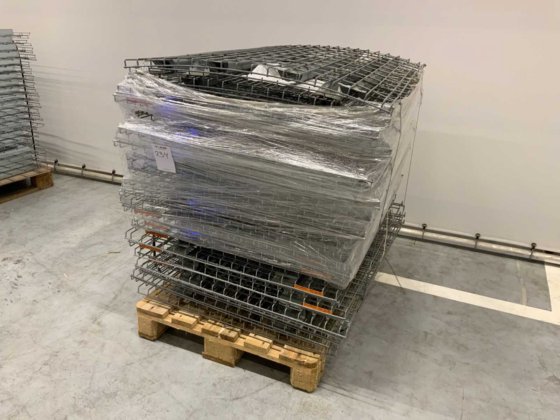 steel insert grid (36x) in Horst, Netherlands