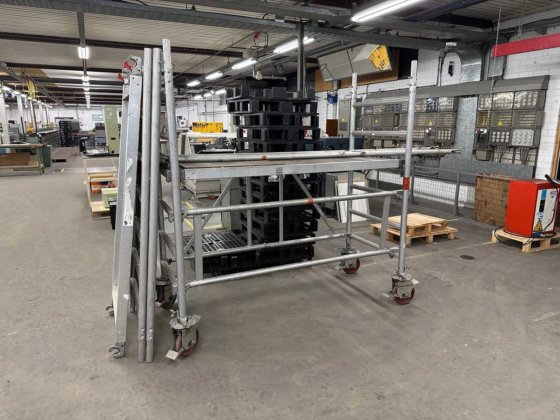 Layher Layher - Mobile scaffold in Weurt, Netherlands
