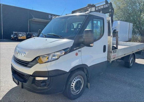 2019 IVECO Daily 35S16 Darus platós Hiab 026T in Budapest, Hungary