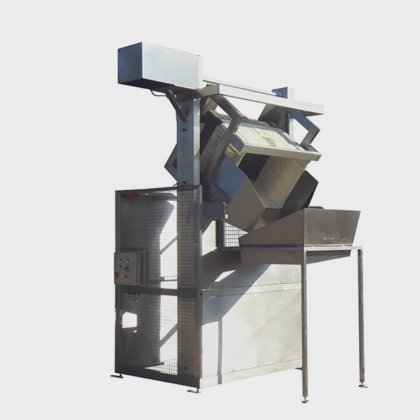 ISCA - High Lift Combo Dumper in Bethesda, MD, USA