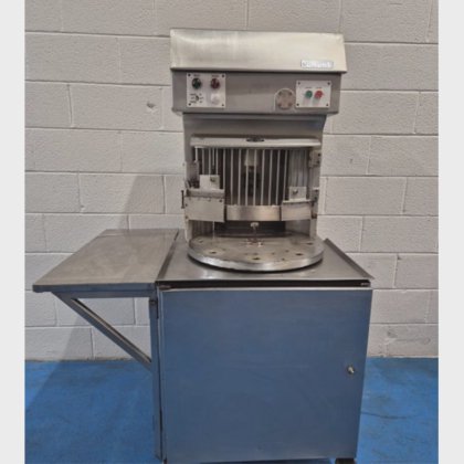 John Hunt - 8 Station Pie Machine in Bethesda, MD, USA