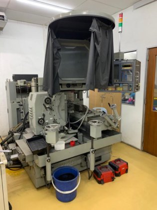 1994 Waida PGX-3500 CNC Optical Profile Grinder in Malaysia
