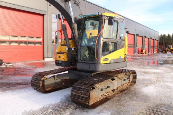 2014 Volvo ECR 145 D / Engcon, Skid bucket, GreaseVolvo ECR 145 D ...