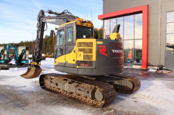 2014 Volvo ECR 145 D / Engcon, Skid bucket, GreaseVolvo ECR 145 D ...
