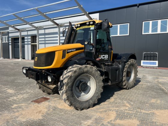 JCB Fastrac 2170 in Łochów, Masovian, Poland