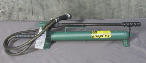 Simplex P42 Two-Speed Compact Steel Hydraulic Hand Pump in San Diego ...