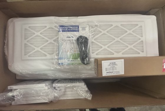 New AirClean Systems AC648LFUVC 48" PCR WorkStation W/ UV in San Diego ...