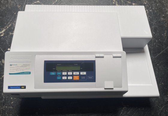 Molecular Devices SpectraMax M5e Multimode Microplate Reader in ...