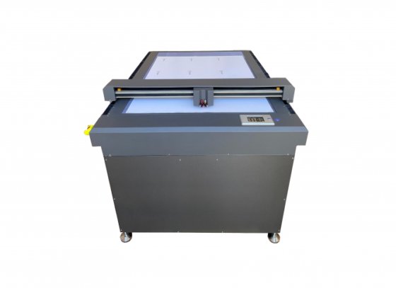 FLATBED PLOTTER - DIGITAL DIE CUTTER MOD. MGI 90/120 in Tezze sul ...
