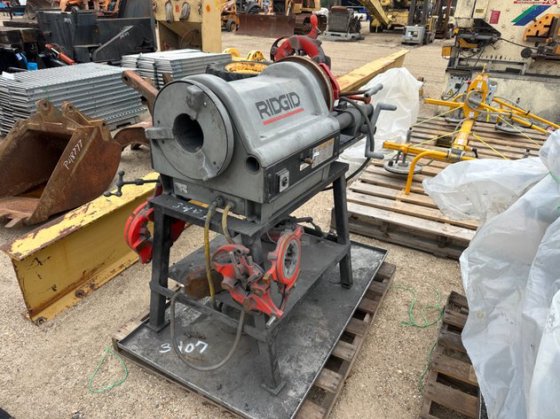 RIDGID 1224 PIPE THREADER in Livingston, LA, USA