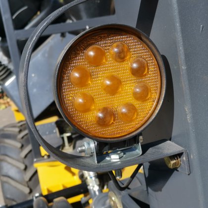 EPA and Euro stage V engines Hydraulic mini wheel loaders Bee farm ...