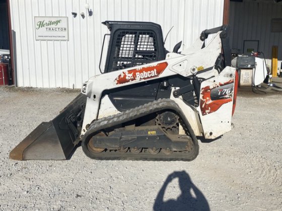 2020 Bobcat T76 in Adrian, MO, USA