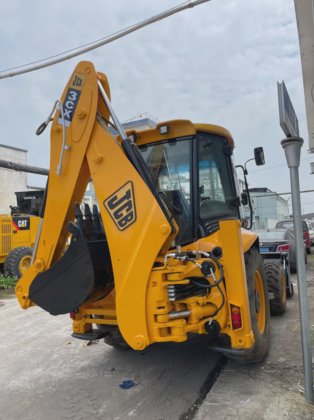 Second Hand Jcb Backhoe Loaders Jcb UK Made Backhoe 3cx 4cx Backhoe Loader in Shandong, China