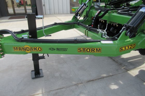 2022 Mandako Vertical Tillage Storm – 33 ft. in Rosenort, Manitoba, Canada