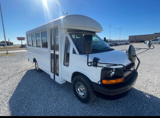 2011 THOMAS MINOTOUR in Cleburne, TX, USA