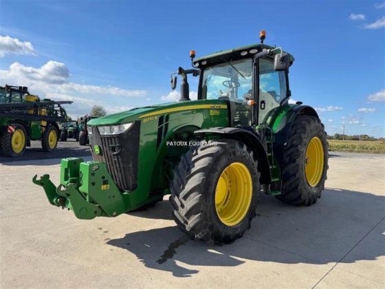 2018 John Deere 8370R in Richebourg, Hauts-de-France, France