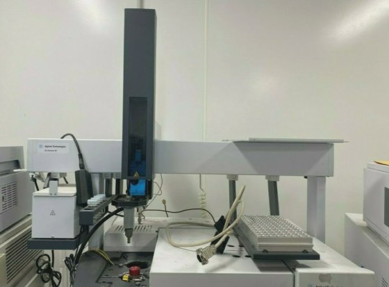 Agilent Technologies GC Sampler 80 in Los Angeles, CA, USA