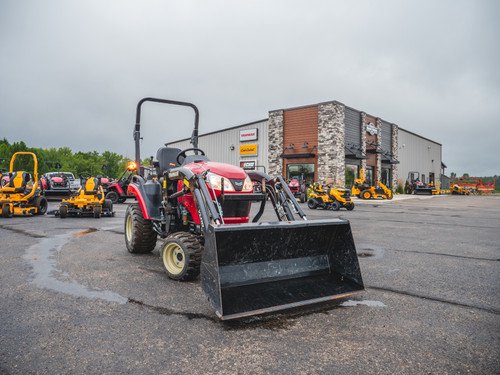 Yanmar SA223 in Millersburg, OH, USA