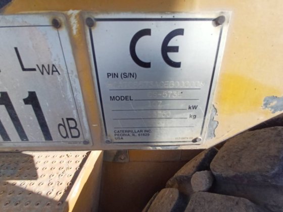 2004 CAT CS 573 E in Saint-Denis, France