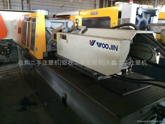 Korean Woojin 120t Injection Moulding Machine in Dongguan, China
