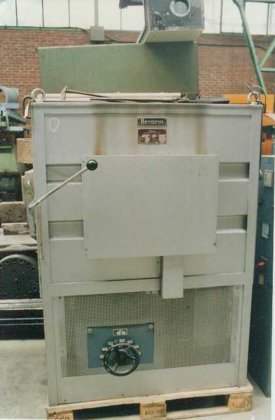 1974 HERAEUS SK 5 Furnaces in Wiesbaden, Germany