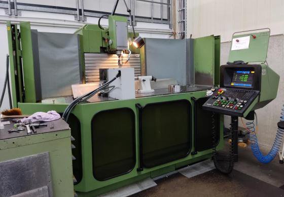 1989 DECKEL FP 50 CC universal milling machines in Wiesbaden, Germany