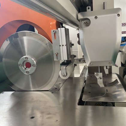 Zolytech ZLT-HM Hemming System Automatic Panel Hemming Machine Mattress ...