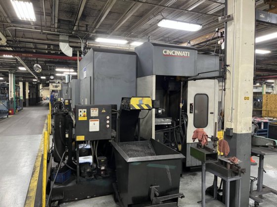 2001 Cincinnati HPC 500 XT in Chicago, IL, USA