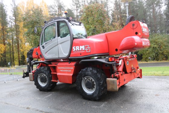 Manitou SRM MRT2540+ telehandler with attachments -2015 in Kåge, Sweden
