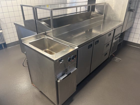 Cooling bench with chute, 170 cm and heating trolley with water bath in ...