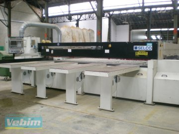Automatic panel sizing beam saw SELCO WNT 125 in Kortrijk, Belgium