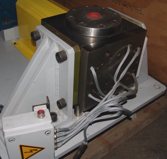 Mahr Feinpruef heated gear pump 10hp in Dayton, OH, USA