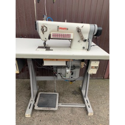 Pfaff 3811 sewing machine Strobel in Wola Łaskarzewska, Poland