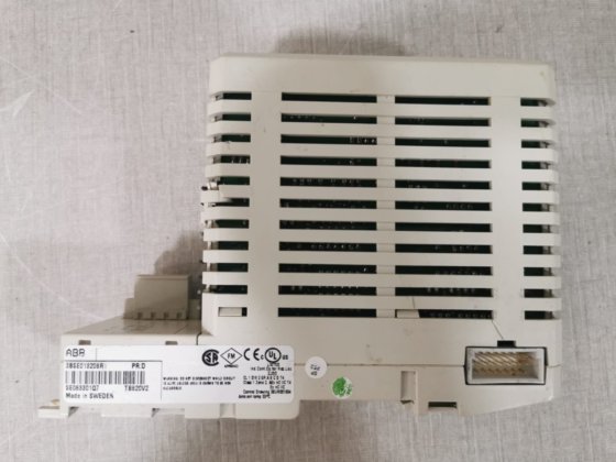 ABB TB820V2 Cluster Modem 3BSE013208R1 PR:D “Damaged frame as shown in ...