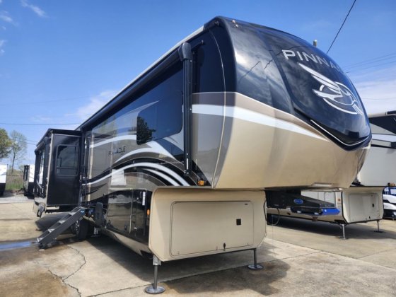 2022 Jayco Pinnacle 36SSWS in Calera, AL, USA