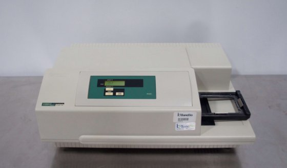 Molecular Devices Tunable Microplate Reader VersaMax in Frederick, MD, USA