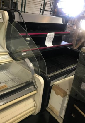 Kysor Warren S1VC Refrigerated Display Case in Grand Rapids, MI, USA