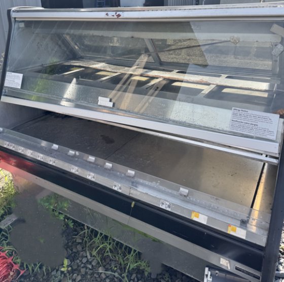 Custom Deli’s 6 Foot Hot Case in Grand Rapids, MI, USA