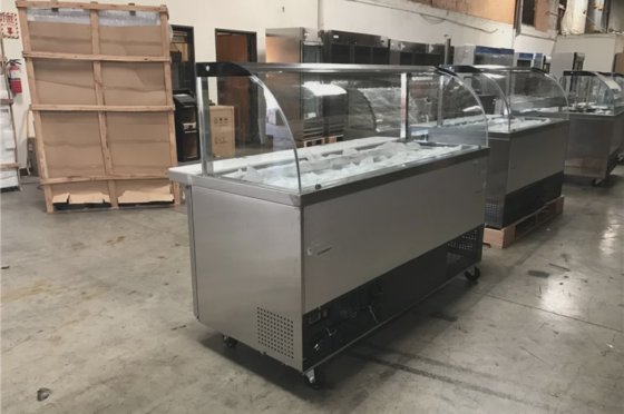 Self Contained Cold Table Buffet Hot Plate Display in Grand Rapids, MI, USA