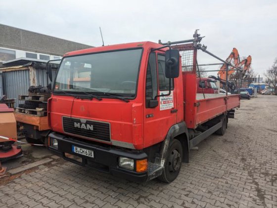 1996 MAN L2000 platform long in Berlin, Germany