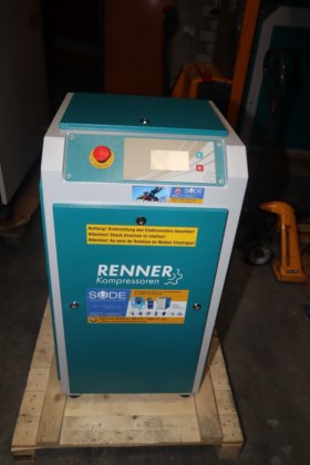 Renner RS-PRO 5.5 screw compressor in Erlangen, Germany