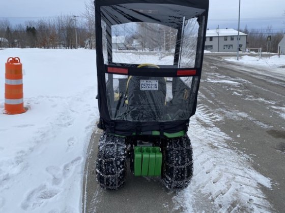 2022 John Deere X580 in Saint Isidore, Ontario, Canada