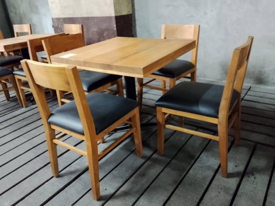 Four Seater Dining Set in Manila, Metro Manila, Philippines