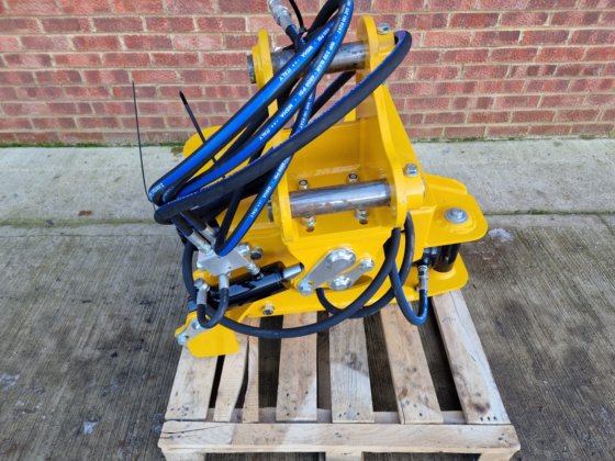 Terratech Raptor 200 Tree Shear in Daventry, United Kingdom