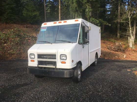 2004 Ford E-350 Step Van Utilimaster in Olympia, WA, USA
