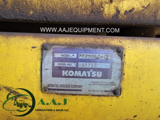 KOMATSU PC250LC-6L – EXCAVATOR in Newark, NJ, USA